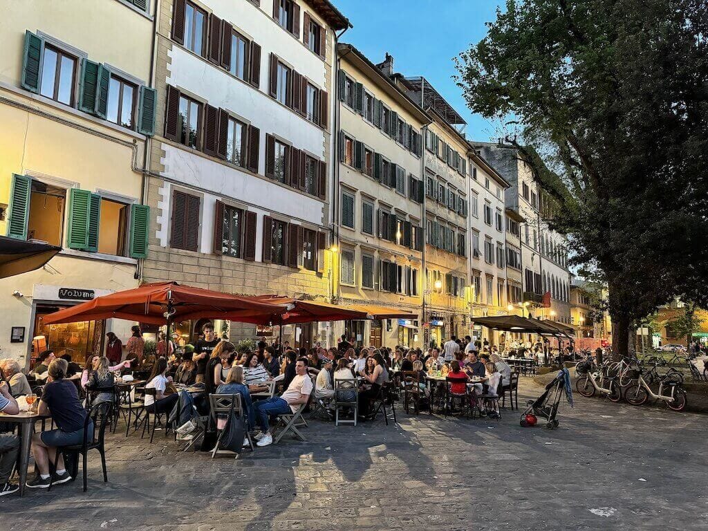 A Guide To Tipping In Italy: 7 Best Things You Need To Know