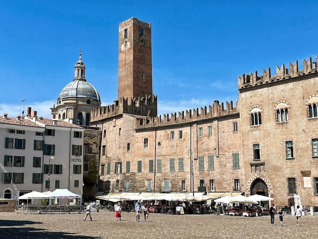 25 Best Hidden Gems In Italy