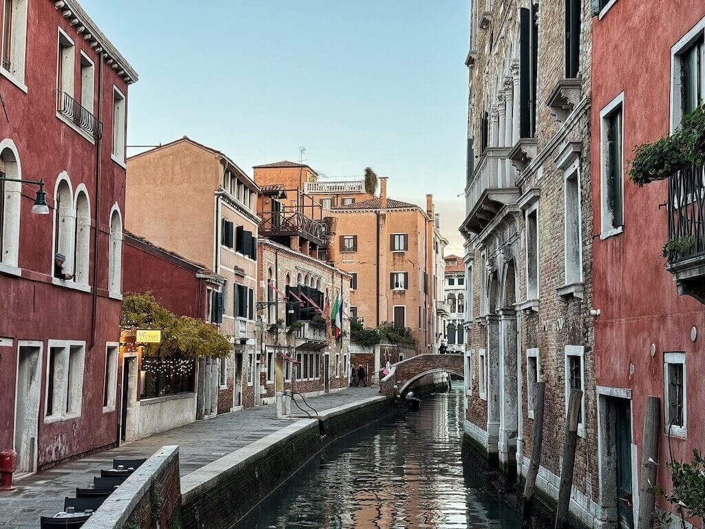 15 Best Venice Travel Tips You Need to Know Before You Go